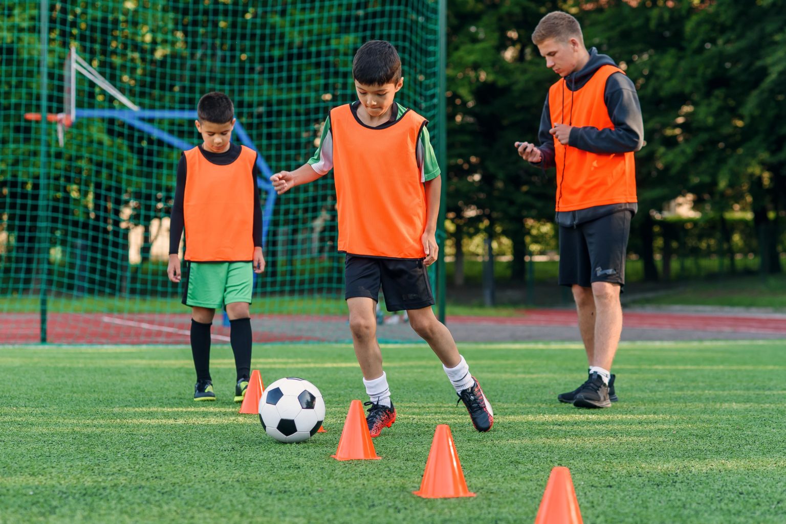 Football Scouts And How To Attract Interest: Complete Guide | Field Insider